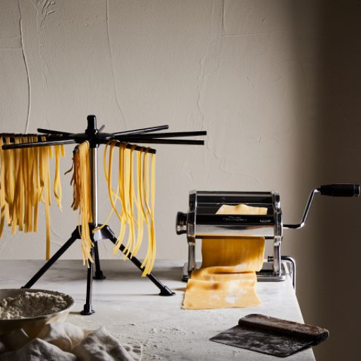 Discover the Best Pasta Maker for the Perfect Homemade Pasta - Loyal